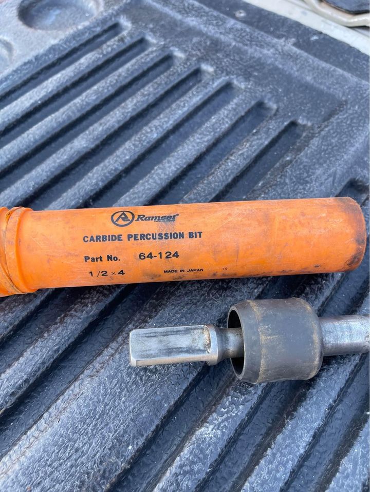 Ramset DynaDrill 340 Hammer Drill - Got Legs Furniture & Décor