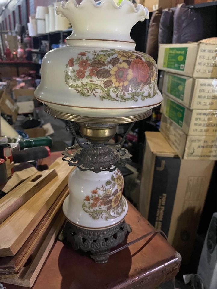 Vintage Hurricane Style Lamp - Got Legs Furniture & Décor