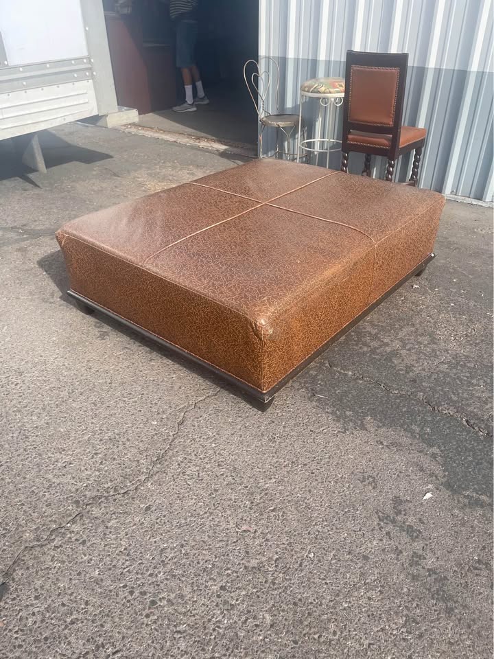 Extra Large Leather Ottoman - Got Legs Furniture & Décor