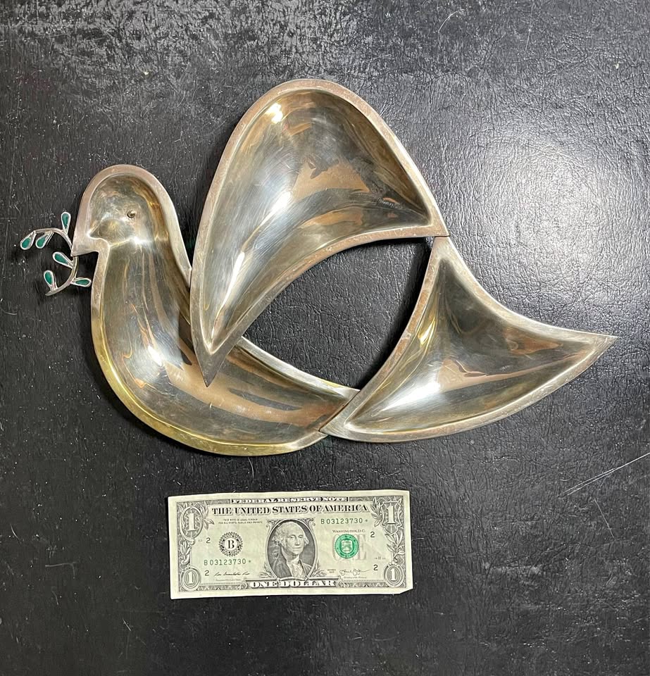 Los Castillo Mexican Dove Dish - Got Legs Furniture & Décor