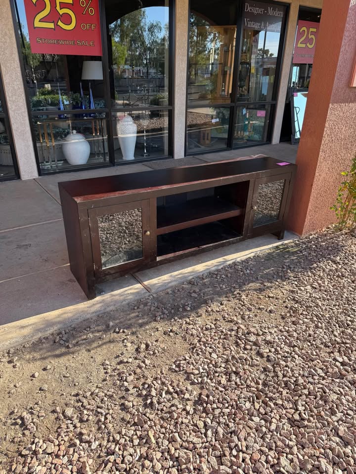 6-Foot Long TV Console - Got Legs Furniture & Décor